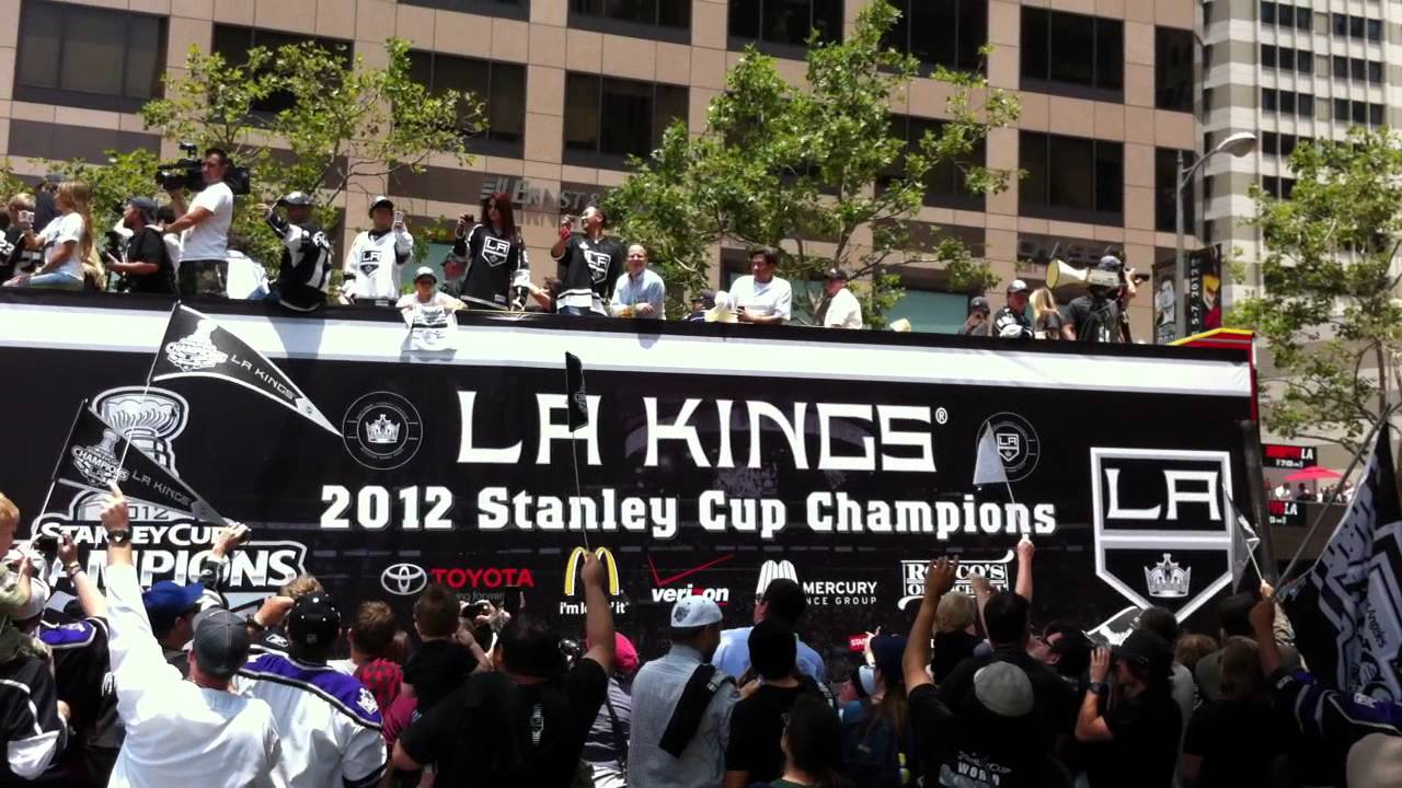 LA Kings Parade!! - YouTube