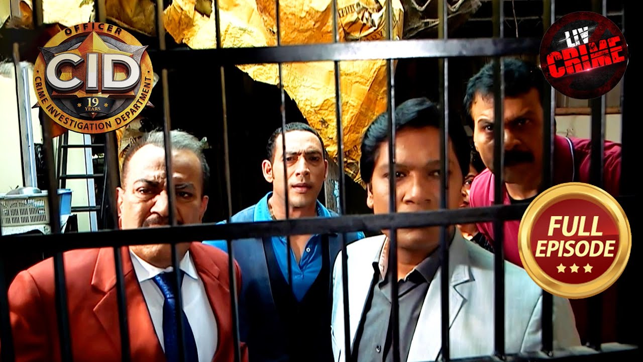 Team CID किसे देख रही है Door के पीछे से? | CID | Haunted | 8 Nov 2023 ...