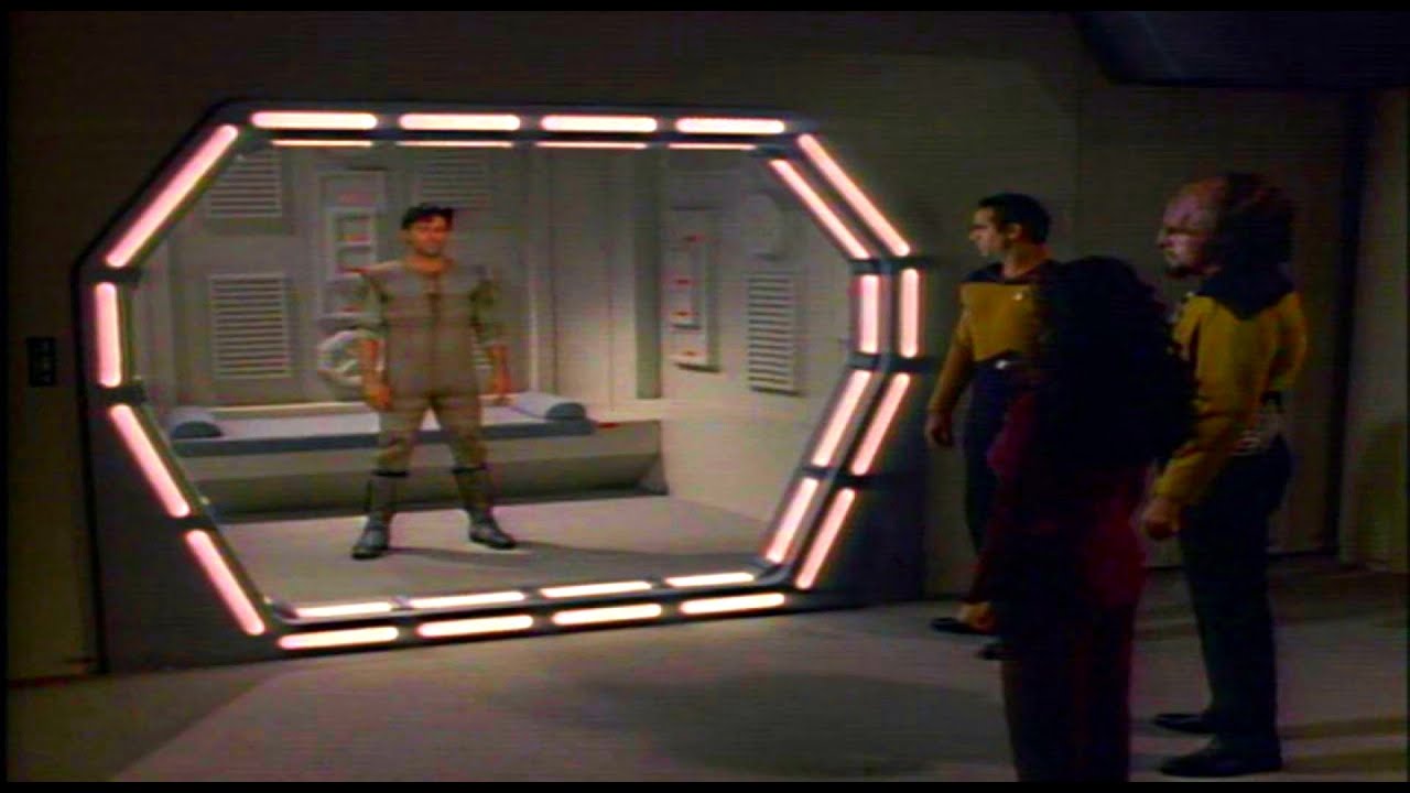 Star Trek Next Generation - Prisoner Escape - YouTube