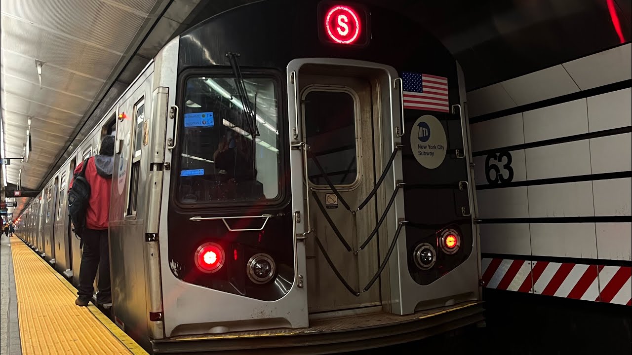 IND QueensBridge Shuttle Line | R160 Alstom (S) Shuttle Train Action ...