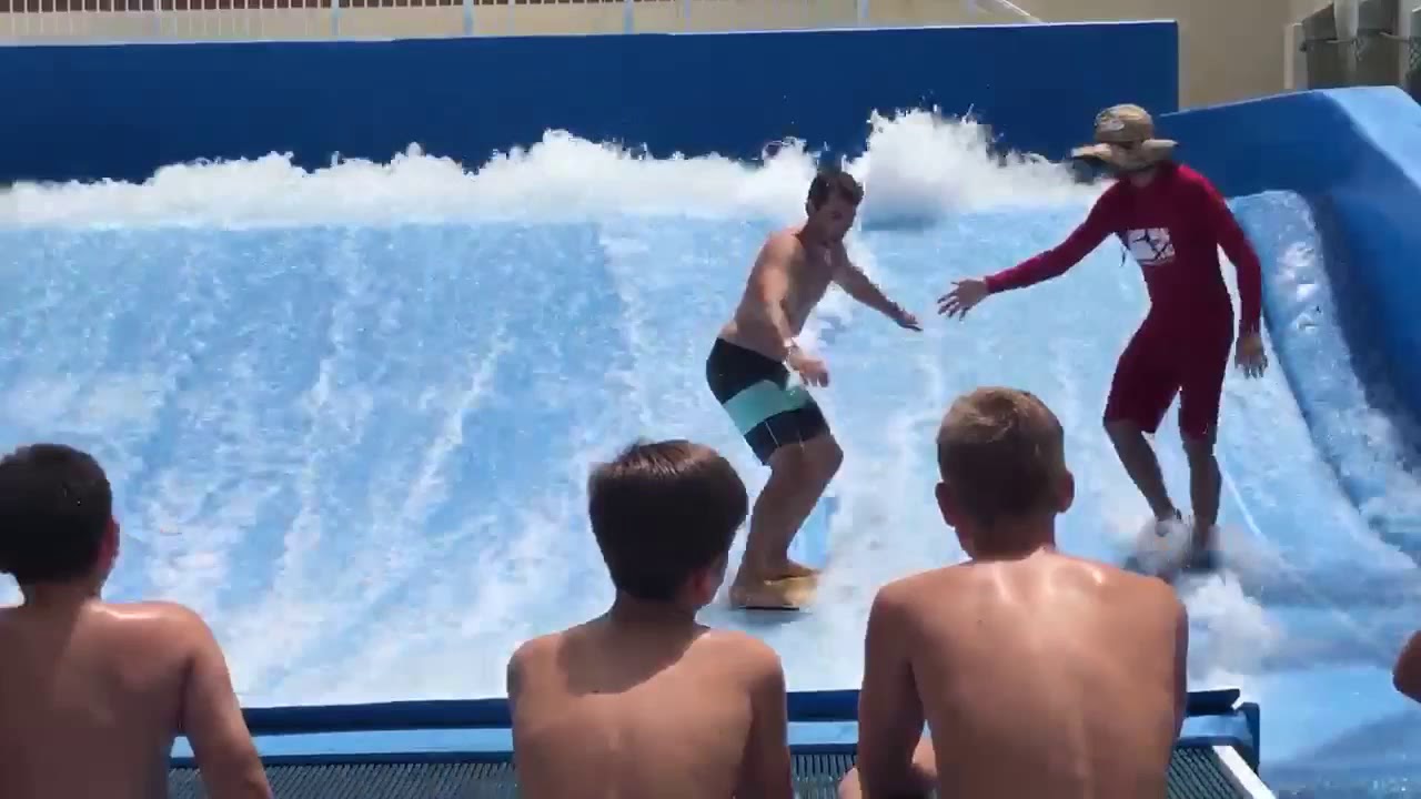 FlowRider Ultimate Surfing 1st timer - YouTube