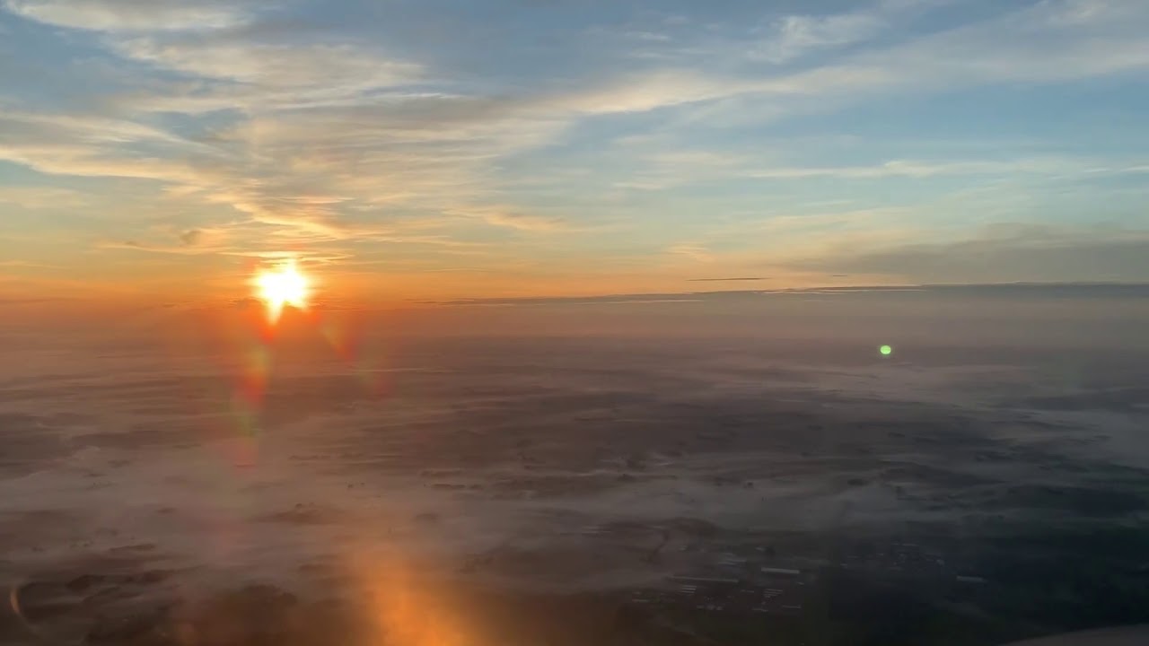Beautiful morning flight with sunrise (raw sound) - YouTube
