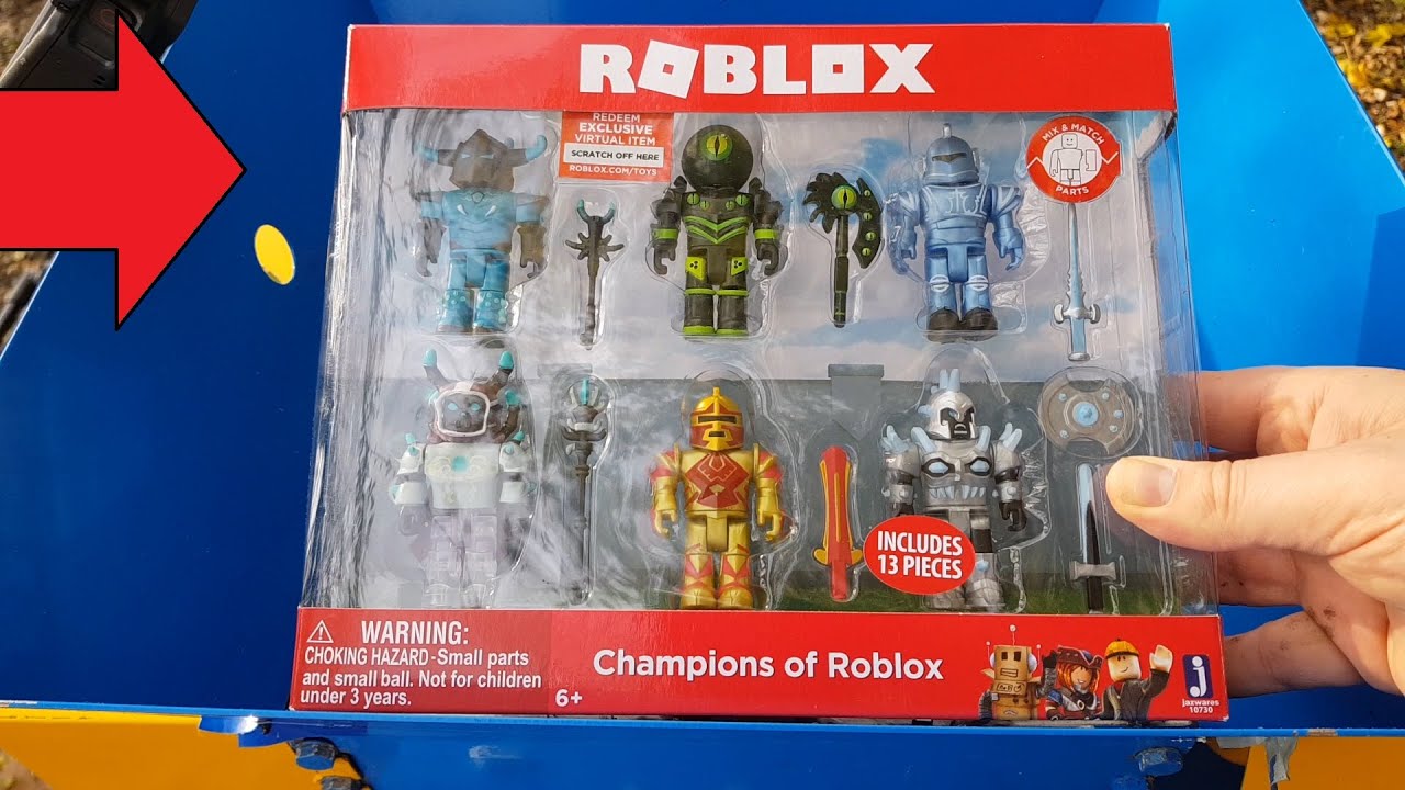 Experiment : Shredding Machine Vs ROBLOX TOYS - YouTube