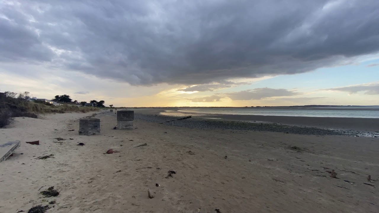 Burrow Beach sunset (21 June 2020) - YouTube