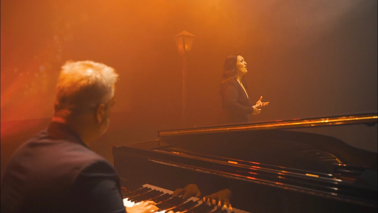 ALTO AL FUEGO- Flavia Cruz. Juan Antonio Rguez - YouTube