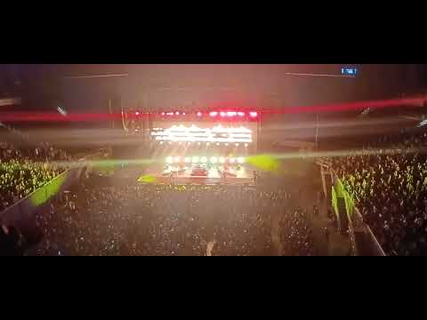 Disturbed - Bad Man Live @ Austin, TX - YouTube