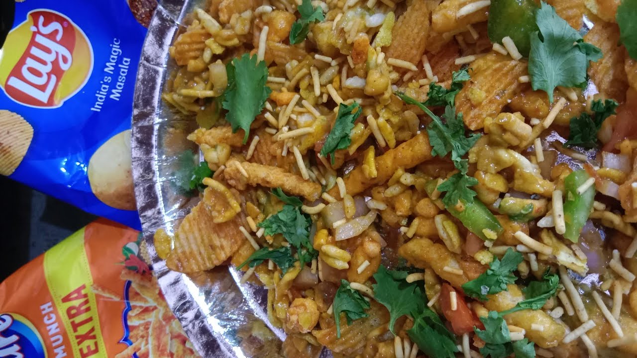 bhel with kurkure and lays chips 😋😋#food#youtube - YouTube