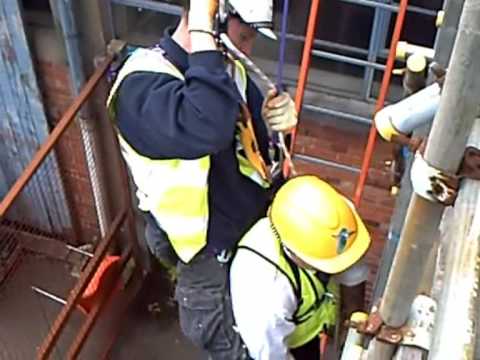 Safety harness demonstration of Tandem Rescue System - YouTube
