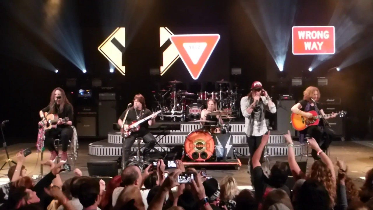 Tesla - Signs (Five Man Electrical Band Cover) LIVE [HD] 3/3/17 - YouTube