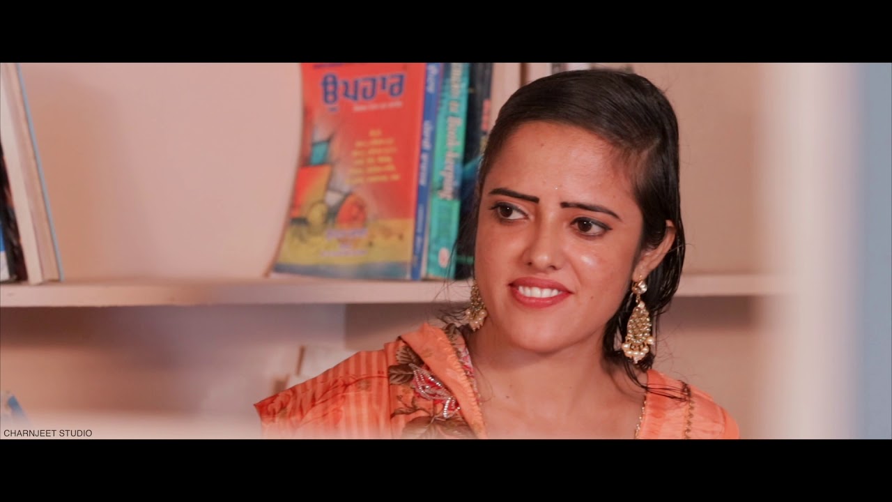 CHARNJEET Studio Bareta - YouTube