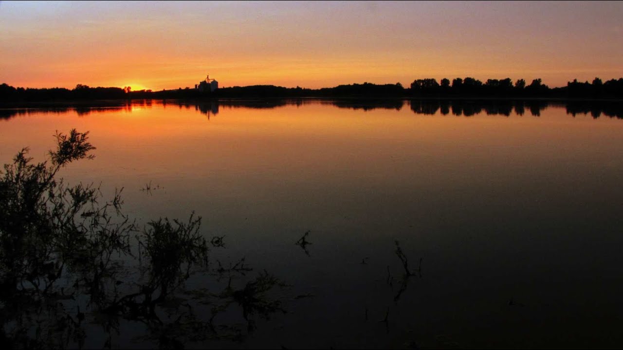 Woolwich Reservoir Canagagigue Sunset Trail, Floradale Canada - YouTube