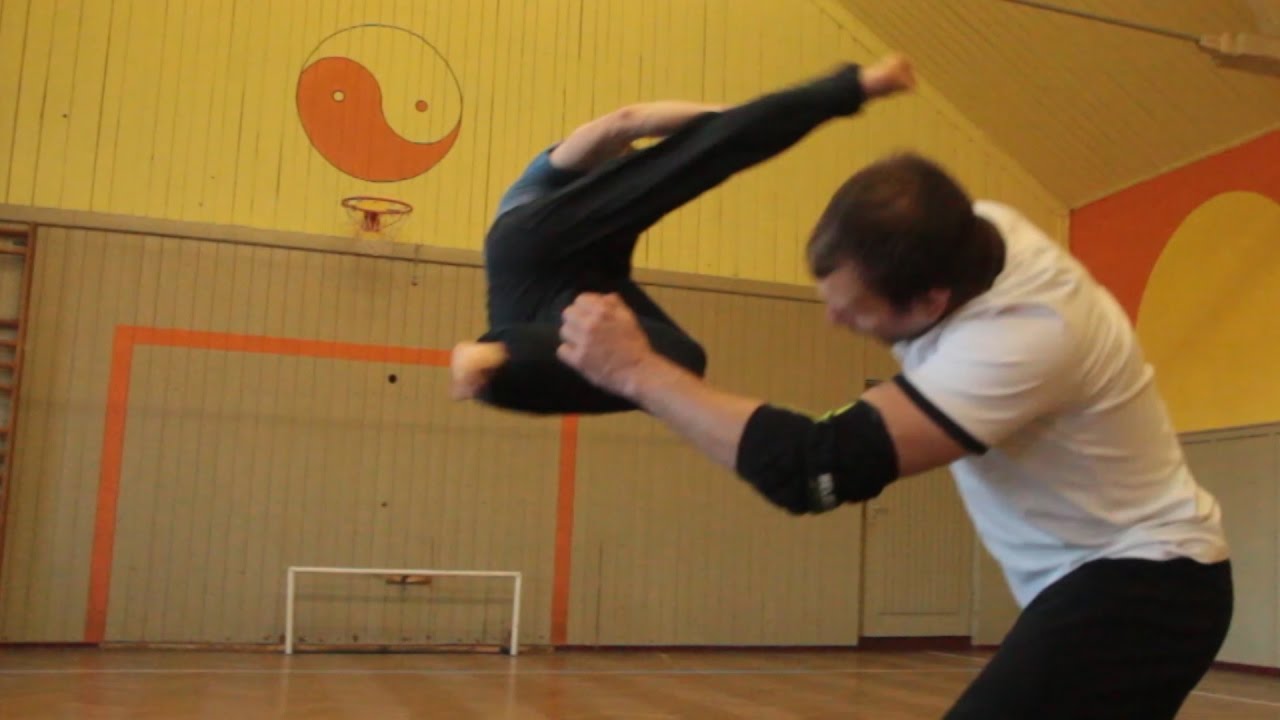 tripple kick GUYVER - YouTube