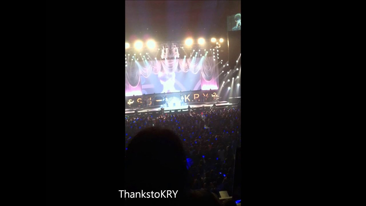 [Fancam] 130124 Yesung crying - YouTube
