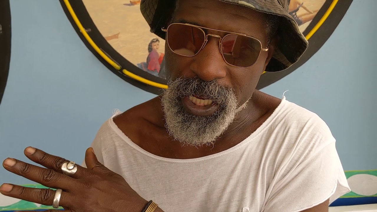 Steve Spacek interview. Bondi Beach, Sydney, Australia - YouTube