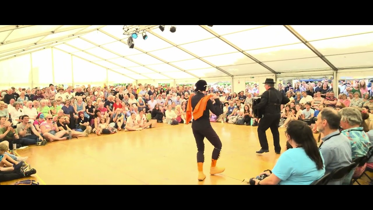 John Gasson Jig Competition - Jess Searle and Chris Toyne (Audience ...