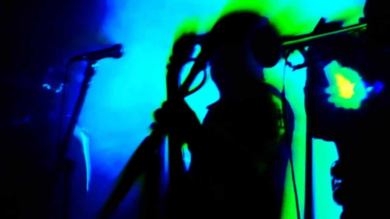 Wookiefoot - Dead In The Eyes - YouTube