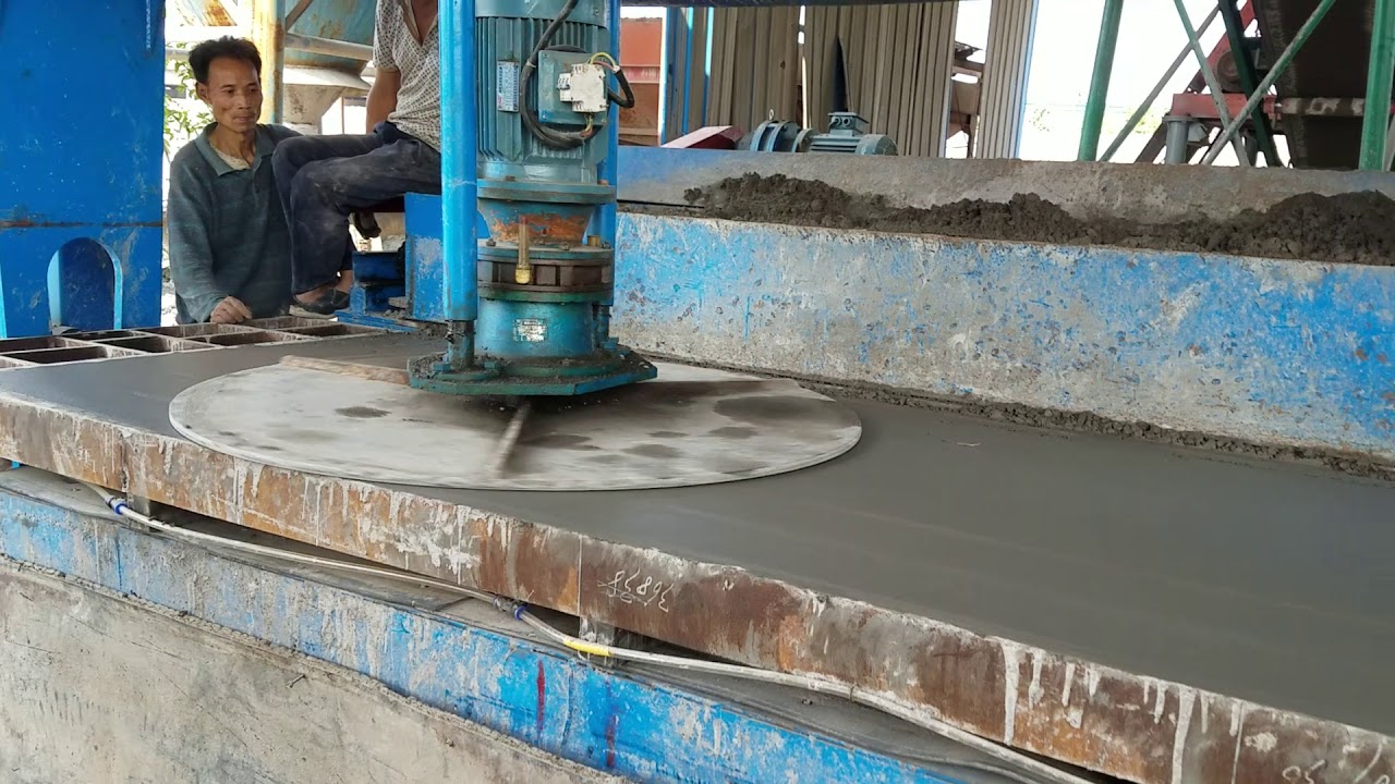 machine making concrete slat---polishing - YouTube