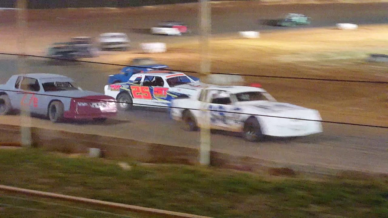 Factory Stock Feature Race @ 105 Speedway 3/31/18 - YouTube