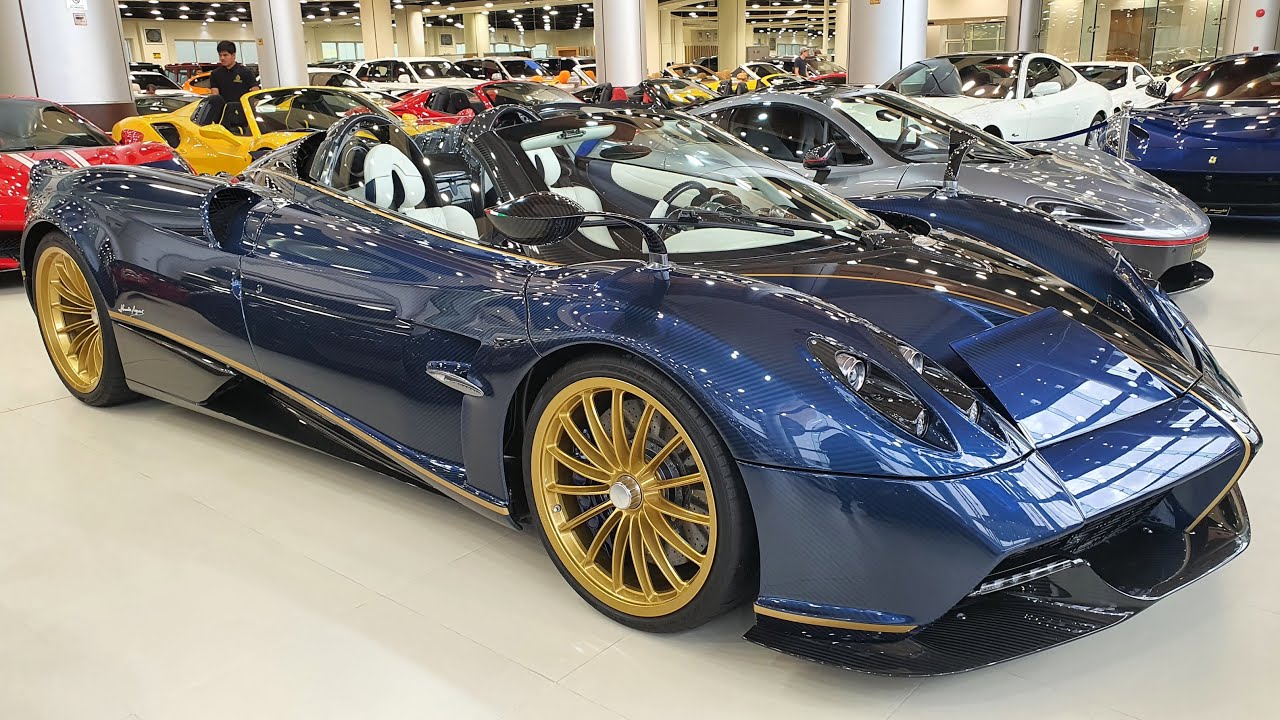 Pagani Huayra Blue