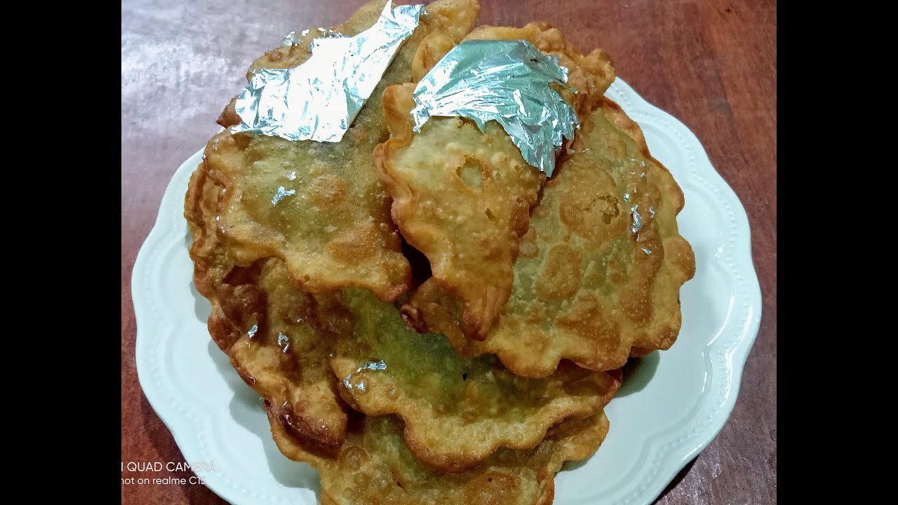 Halwe K puriya (chana dal halwe ki puriya) Shab e barat special chana ...