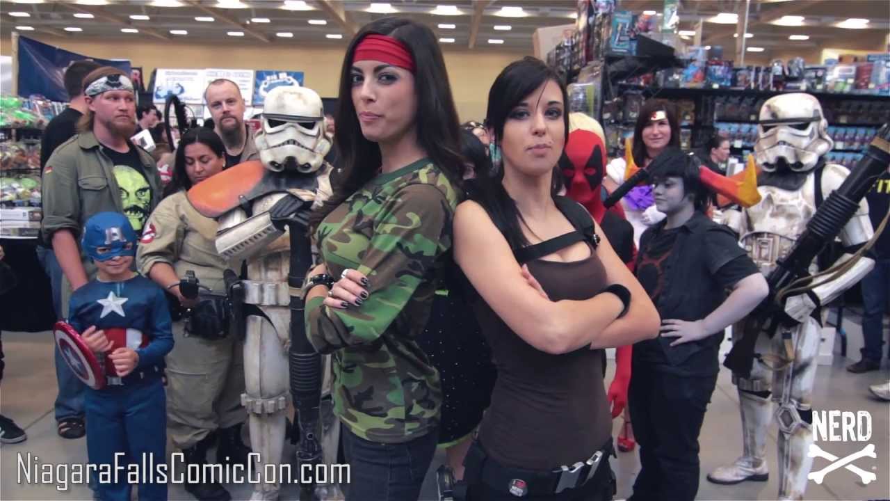 Niagara Falls Comic Con 2013 - LeeAnna Vamp - I Love Nerd Girls / Nerd ...