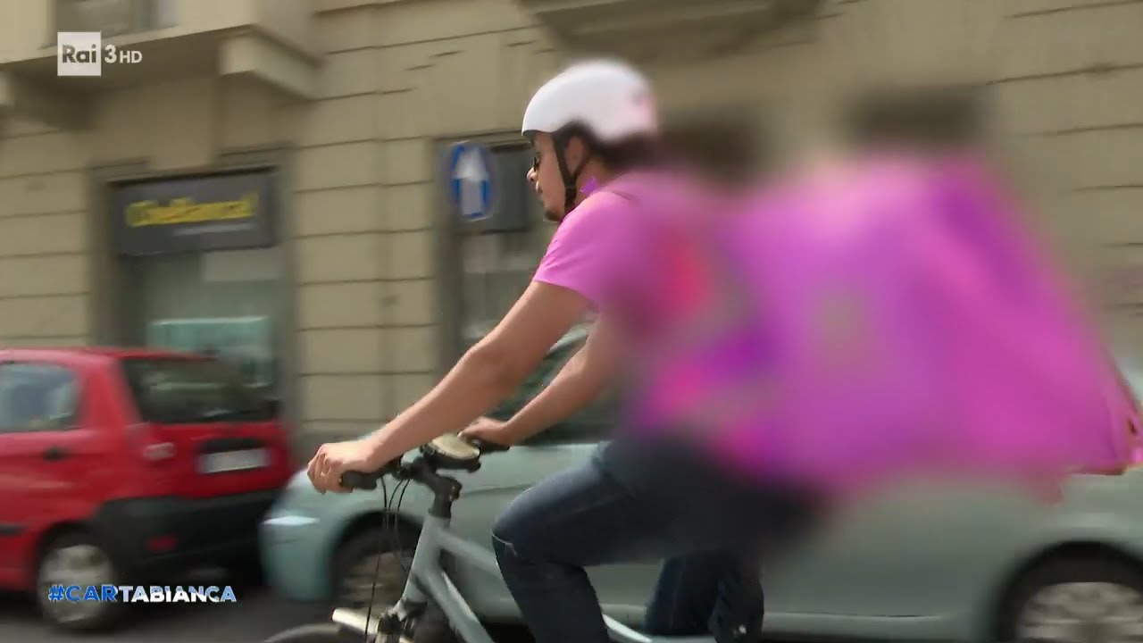 I rider e l'algoritmo - Cartabianca - 09/05/2023 - YouTube