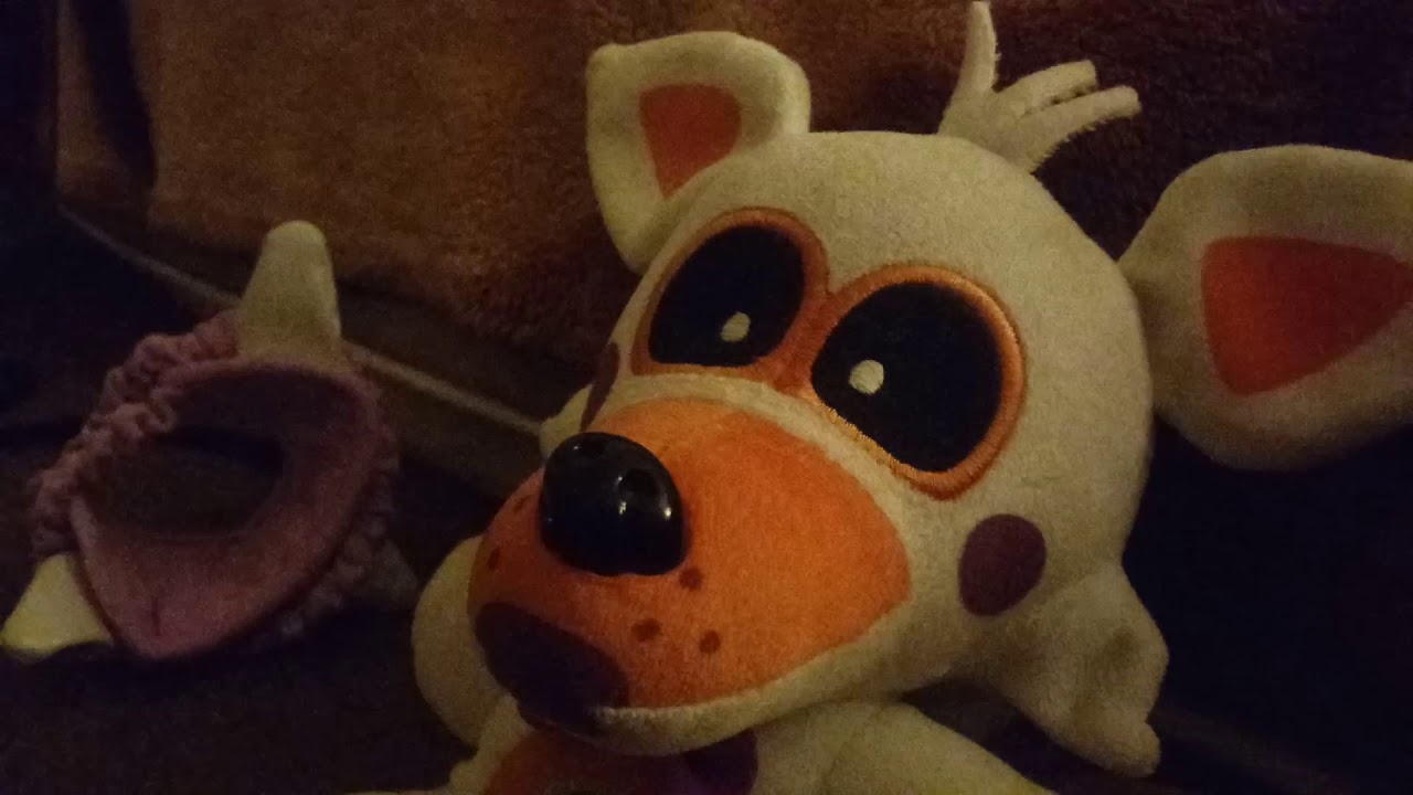 Special guest coming at Christmas (FNAF Plush short:lolbit and friends ...