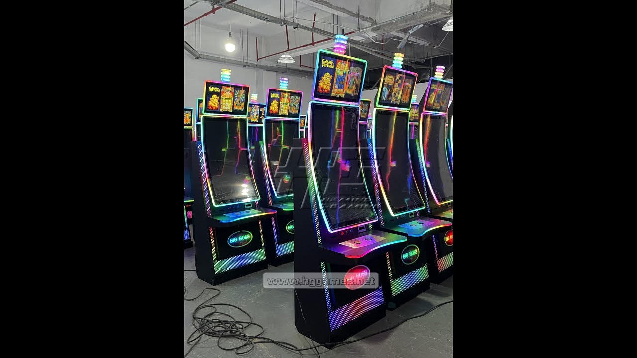 Testing 86 Units Luxury 43 Inch Curved Touch Slot Machine With 3M RS232 ...