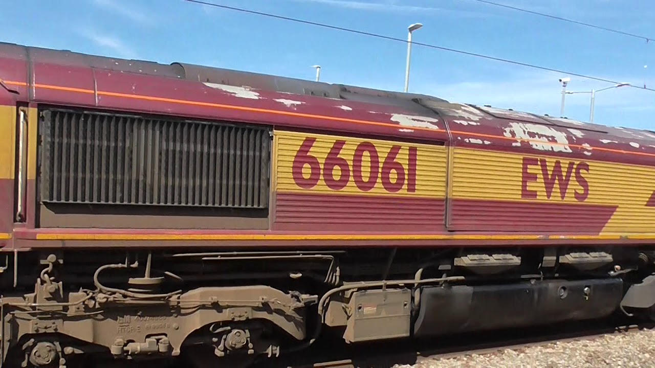 DB Cargo UK Class 66 no: 66061 @ STJ {6M41} 13/05/2019. - YouTube