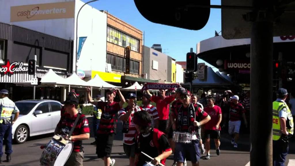 Red & Black Bloc on the March in Parramatta 6.1.13 - YouTube