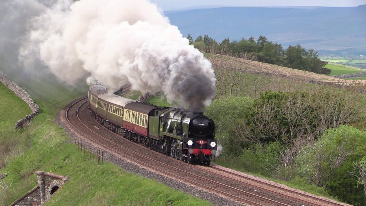 SR 34046 Braunton Makes History over the S&C with the Fellsman 26/5/21 ...