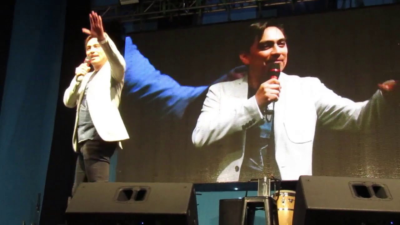 Sergio Freire, humorista chileno, Iquique 2019 (1/2) - YouTube