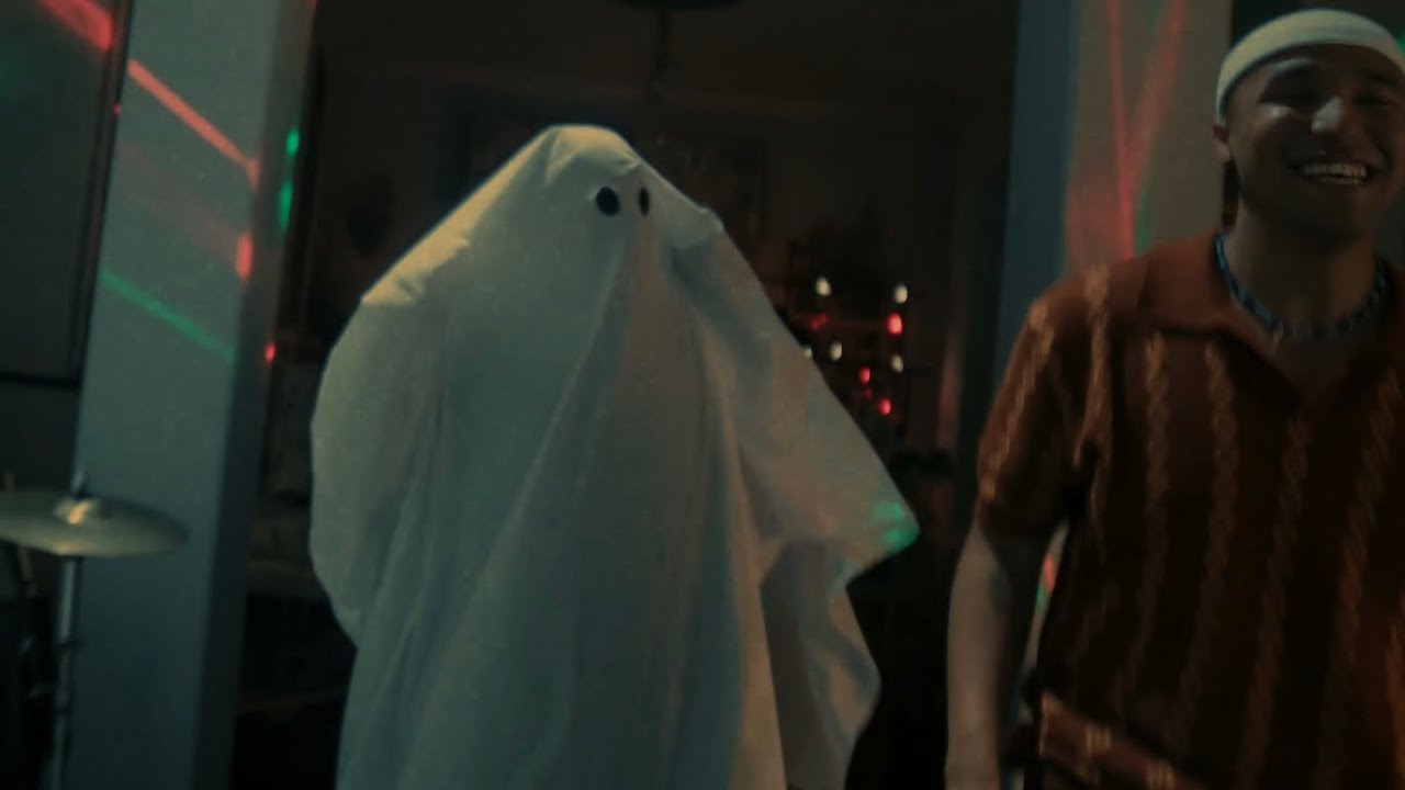 ANDY LAND - SPIRITS IN MY LIVING ROOM (Official Video) - YouTube