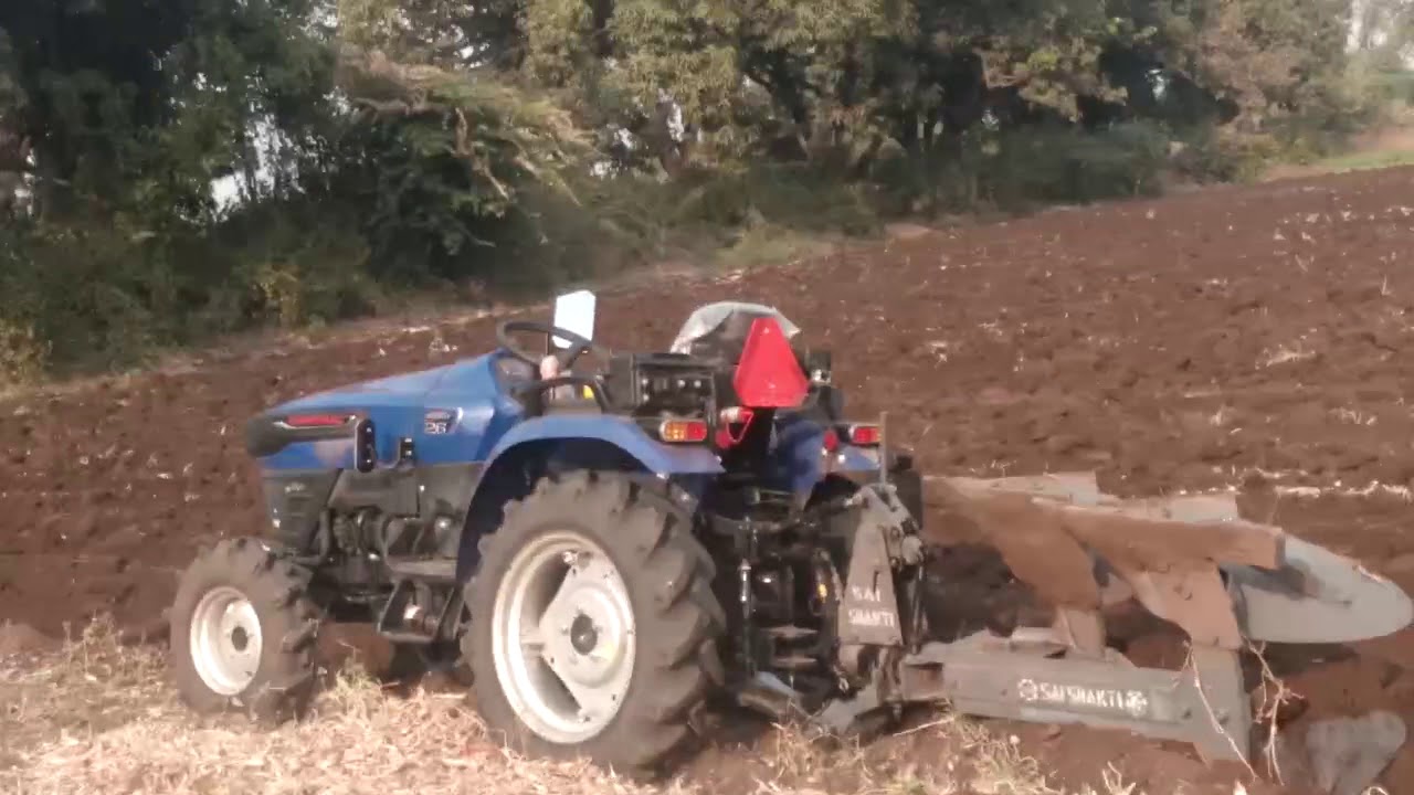 Fram track tractor in farm - YouTube