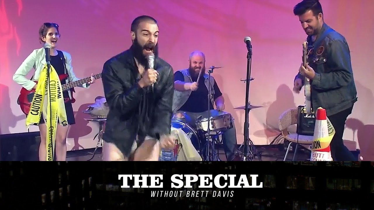 Ed Wound (Dan Licata) Intimidates Craig Evanhalen on The Special ...