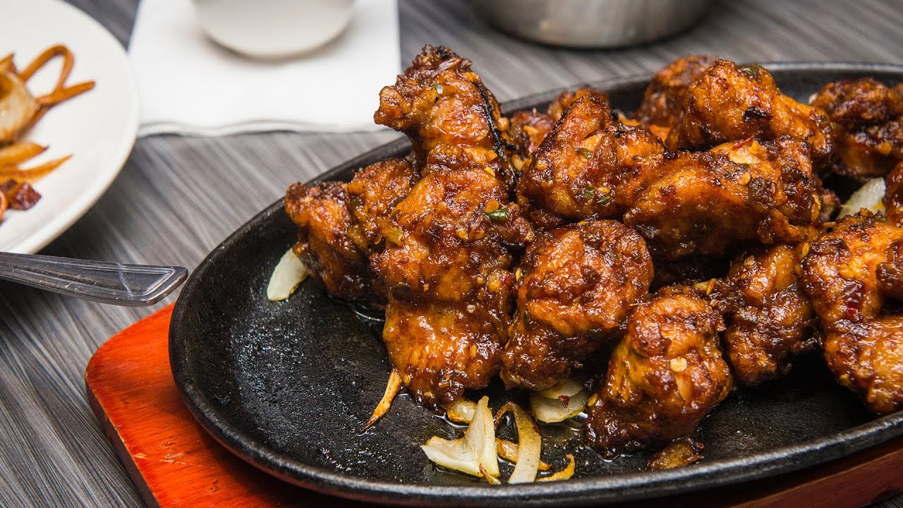 Yueh Tung in Toronto has started bottling that famous chili chicken ...