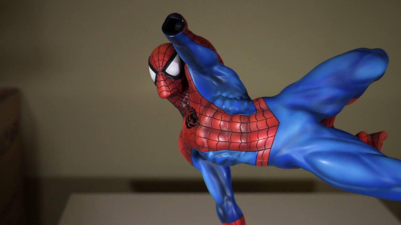 Sideshow Collectibles Spider-man pf - YouTube