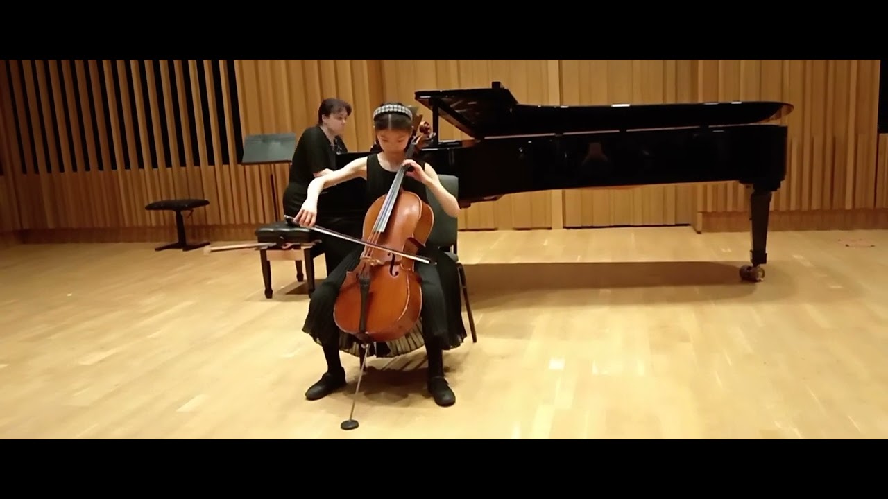 Variations on one string on a theme by Rossini - YouTube