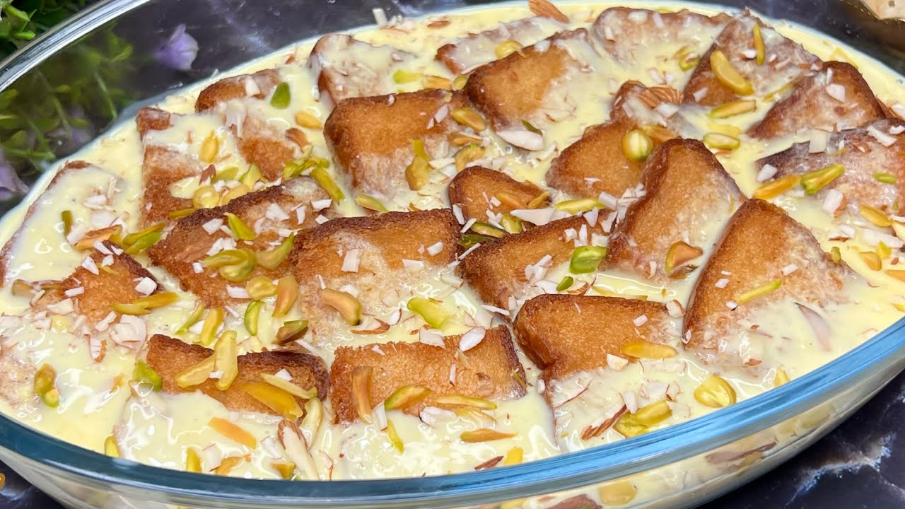 INSTANT SHAHI TUKRE IN 10 MINUTES - Purey Mohalle May Aap Hi Ke ...