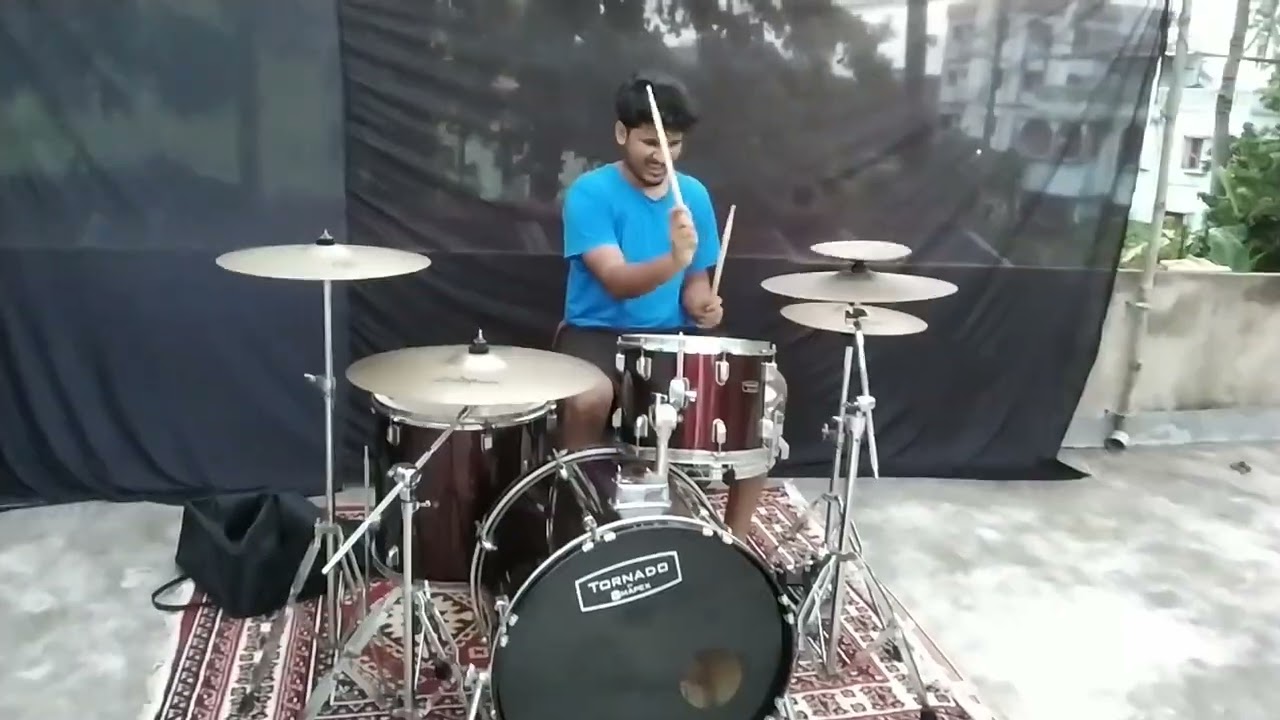 Random Drum solo / Rajdeep Ghosh 🥁 - YouTube