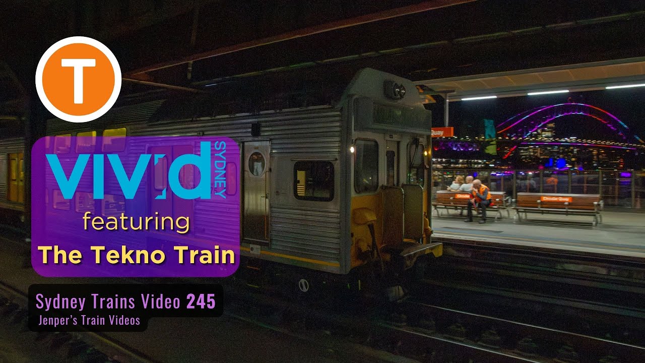 VIVID Sydney 2024 Trains + The Tekno Train - STV 245 - YouTube