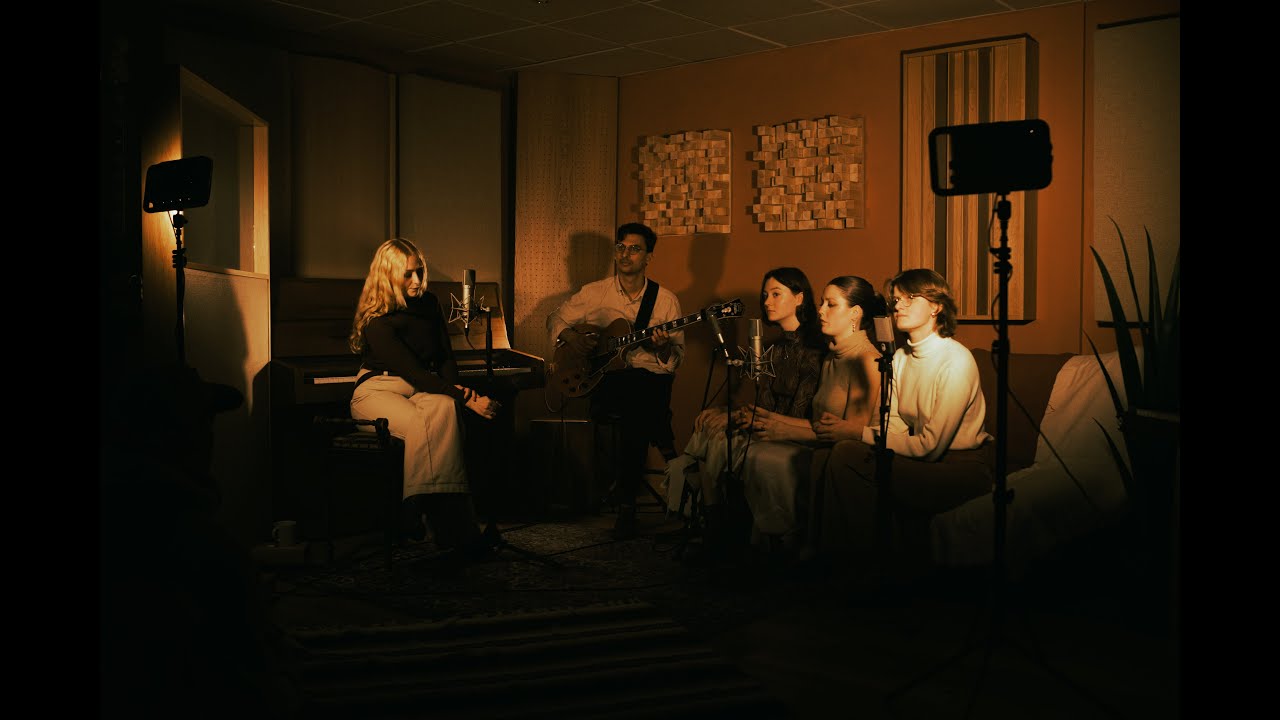 B-ahwe - Be True (Live Session) - YouTube Music