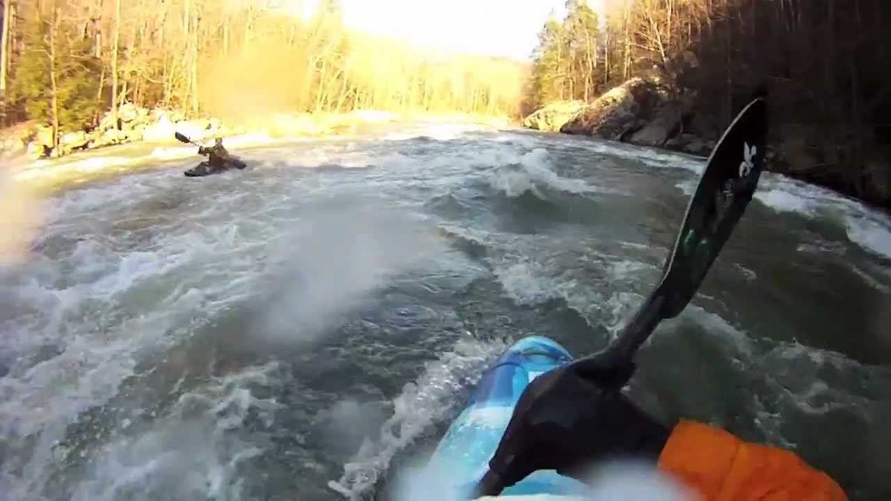 HUNTER DOERR AND TYLER SMITH BIG WATER UPPER RUSSELL FORK 2570 CFS.mov ...