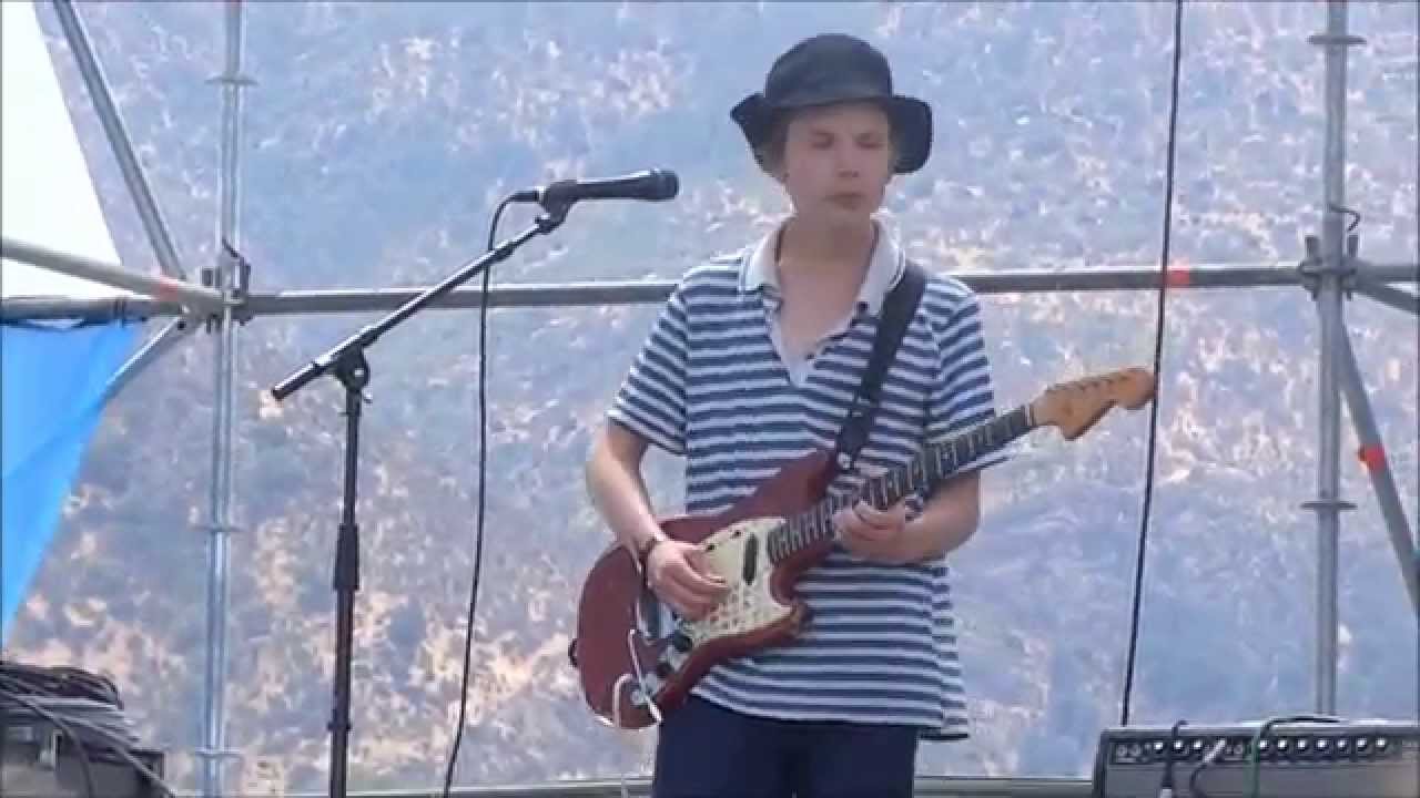 Pond - Frond (Movistar Primavera Fauna 2014) - YouTube