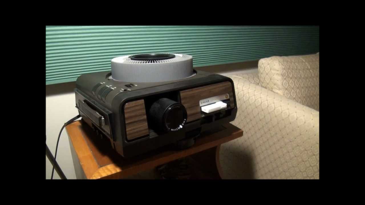 Singer Caramate 3200 Slide Projector - YouTube