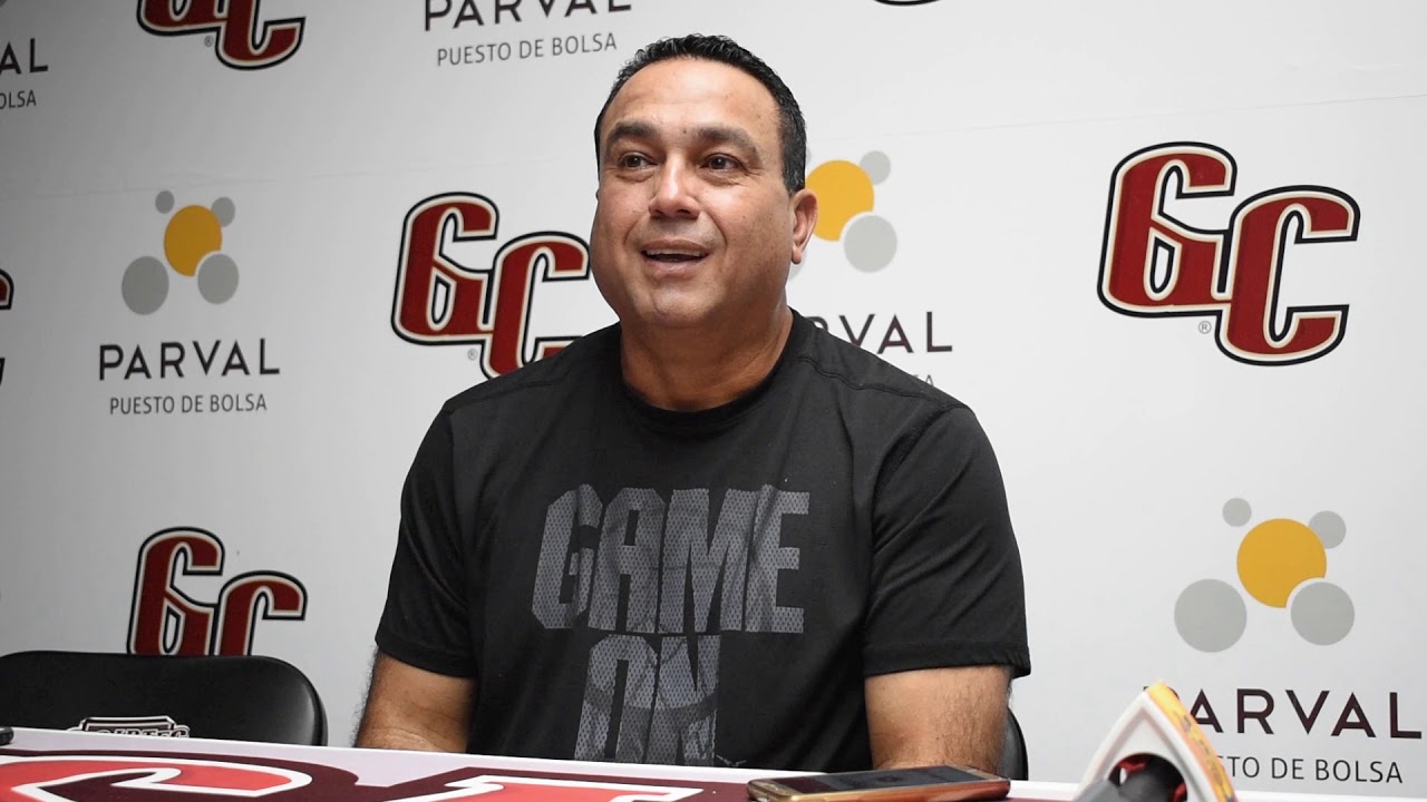 Conferencia de prensa con el dirigente Luis Dorante luego de la ...