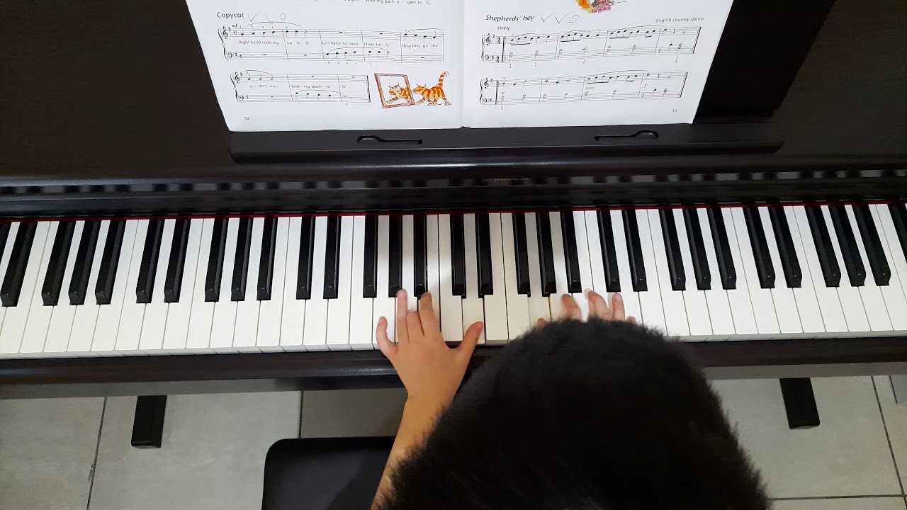 Echoes, Piano time 1 pg.33 -Pauline Hall- - YouTube