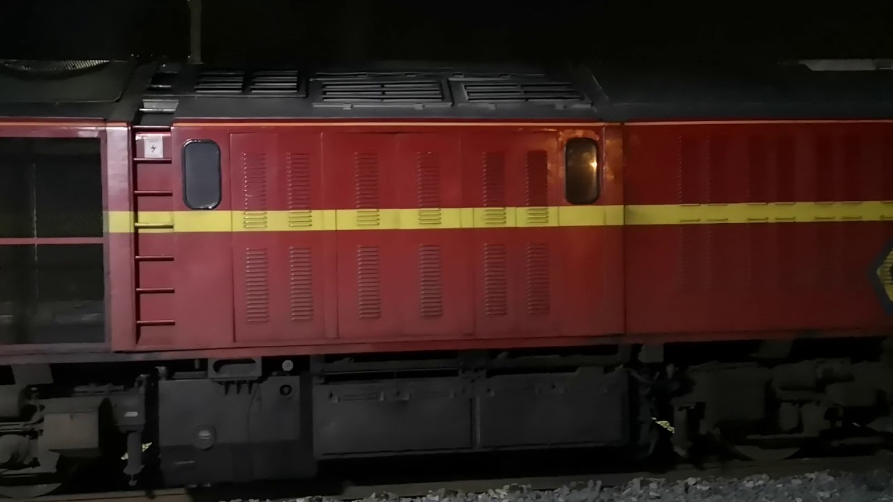 Pielstick Engined 24class of the KTM Malayan Railway - YouTube