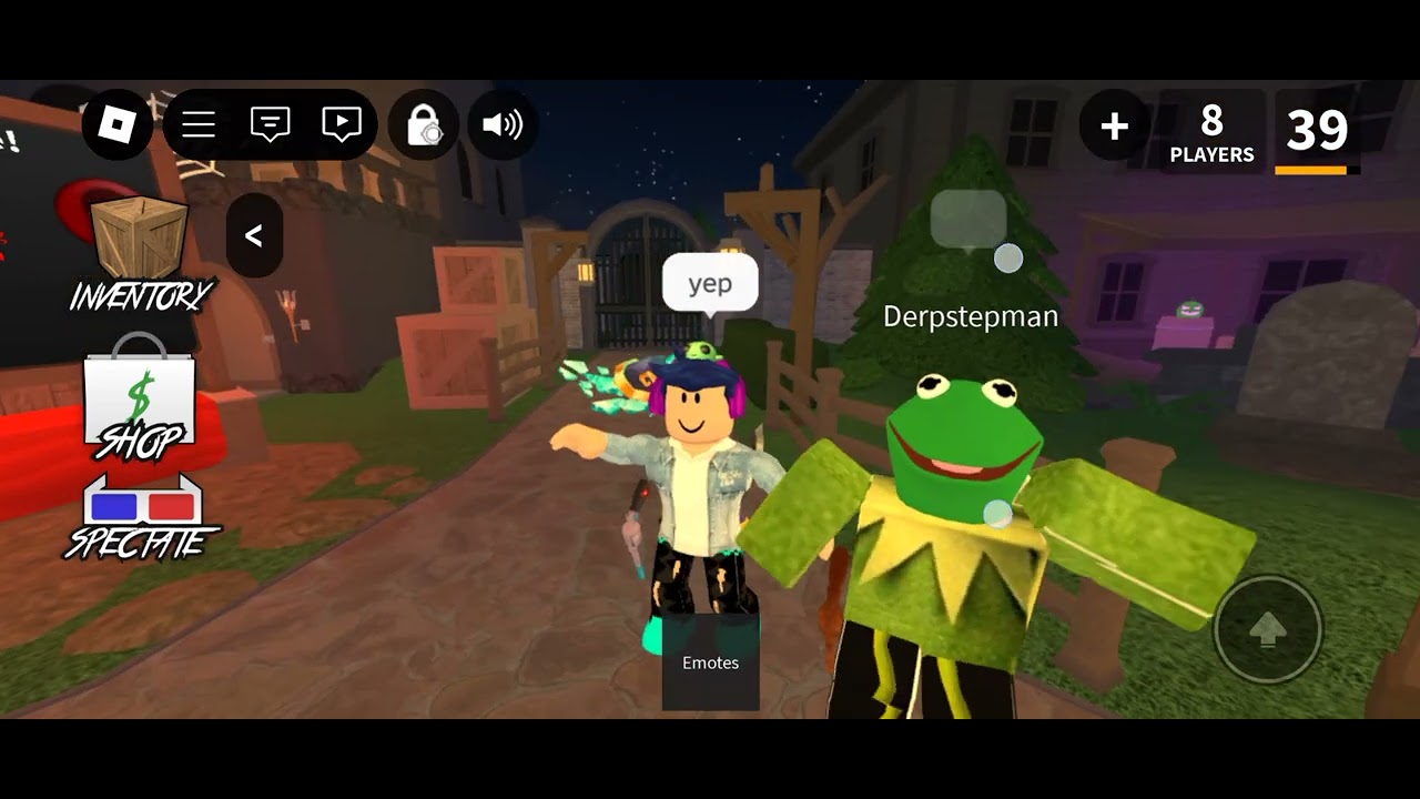 Playing Mm2 with people seeing if I can get a shot on a Random Beat ...