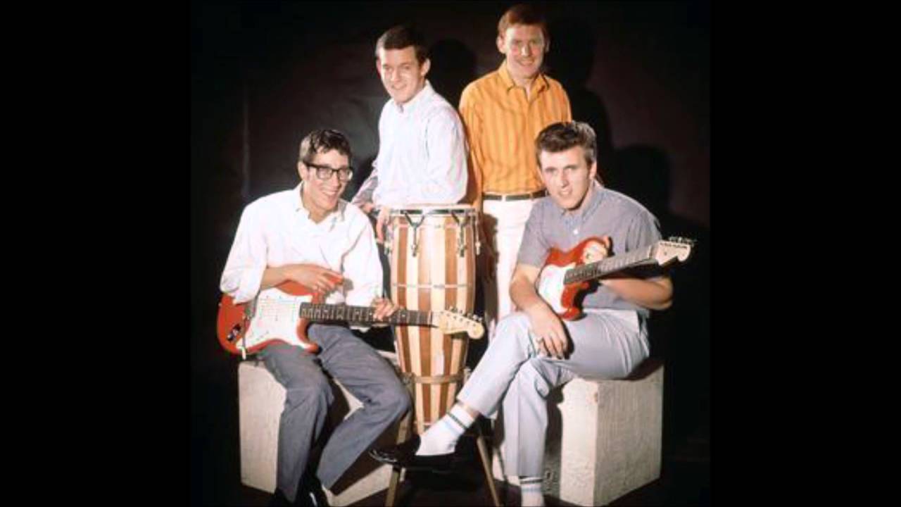 Saturday Dance THE SHADOWS - YouTube